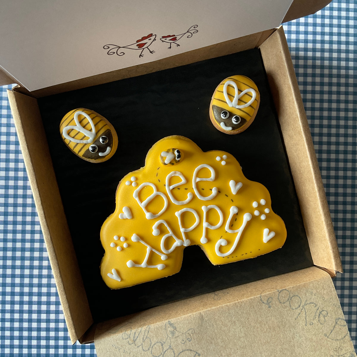 Bee Happy Beehive Cookie – CookieDoodleDoo